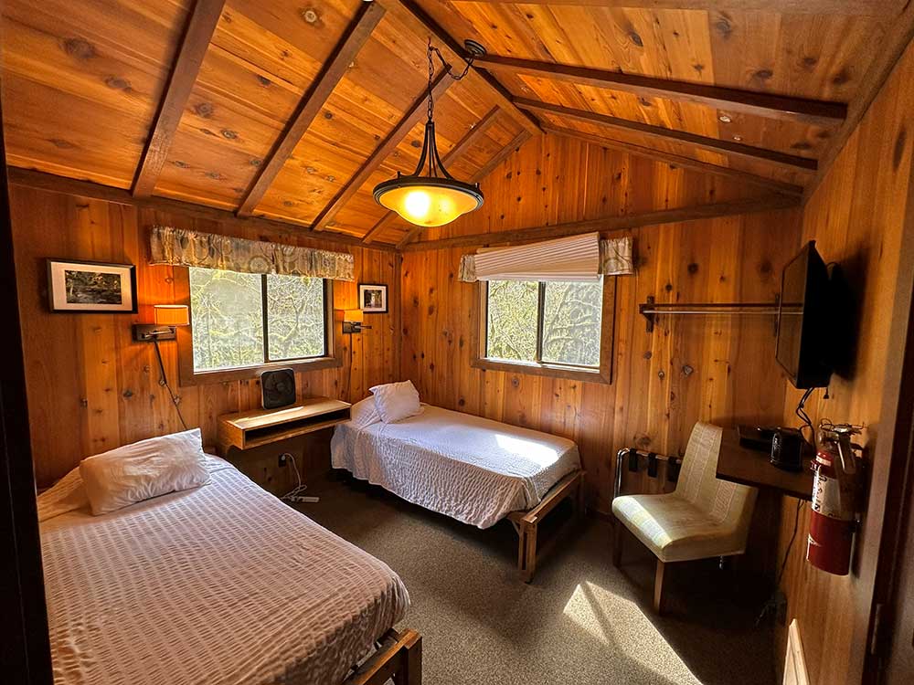 Duplex Cabins - Visit Silver Falls